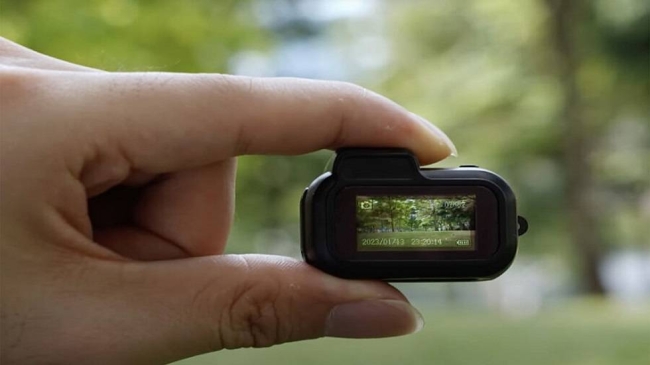 Japan introduces world's smallest camera with screen - Gulf Times