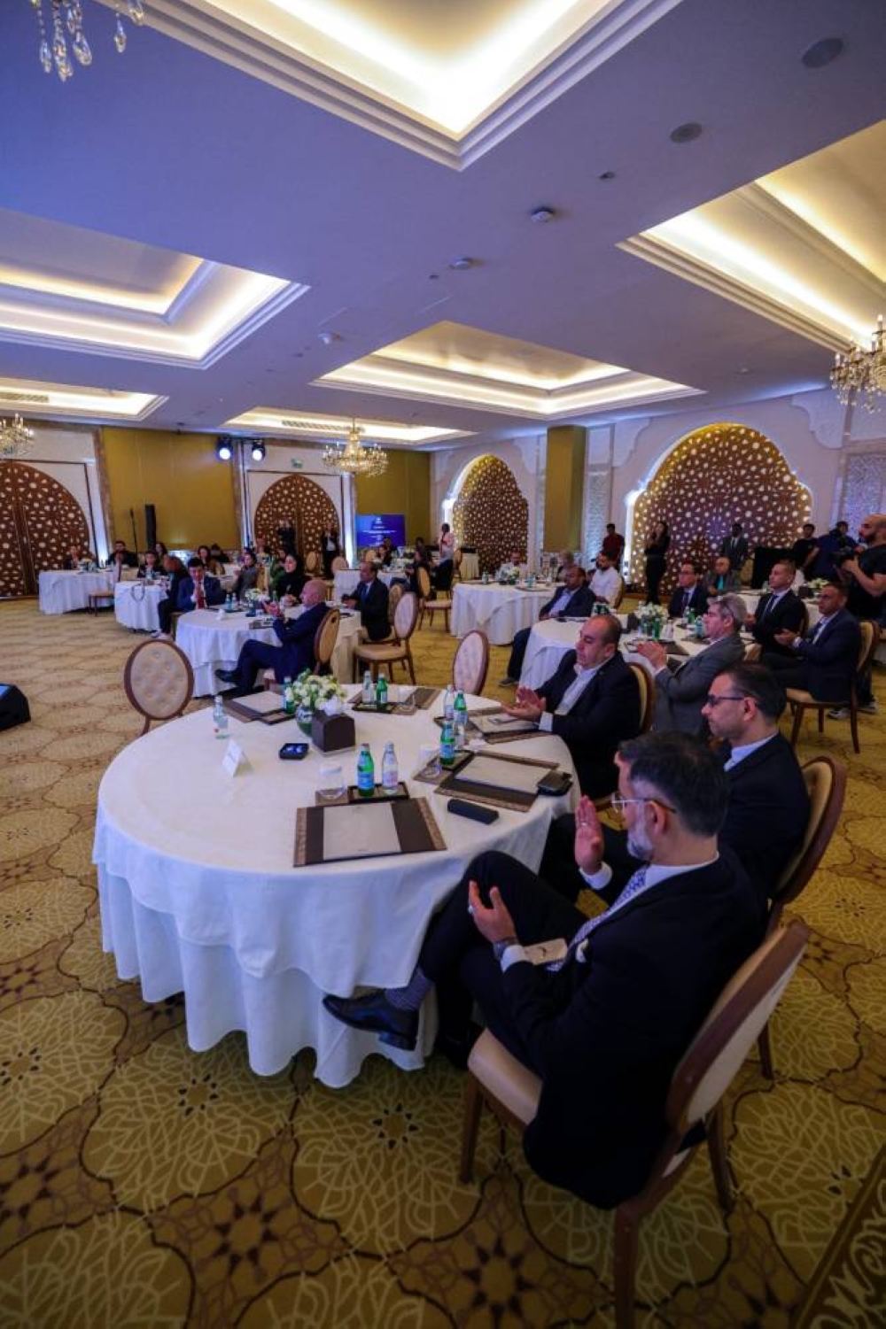 Alfardan Properties Launches the Exclusive Alfardan Oyster Privilege ...