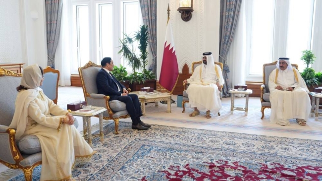 Deputy Amir grants Al Wajbah decoration to Ambassador of Panama - Gulf ...