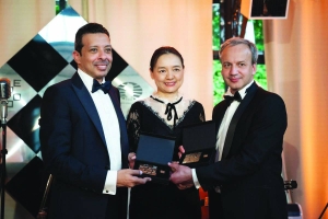 FIDE honours Qatar Chess Association president - Gulf Times