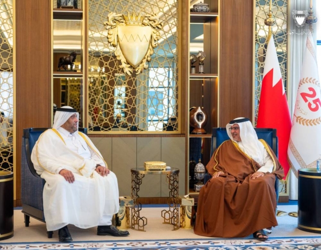 Bahrain's Crown Prince and PM meets Qatar's ambassador - Gulf Times