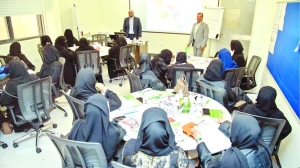 Al-Wajdan Al-Hadari continues to train female teachers - Gulf Times