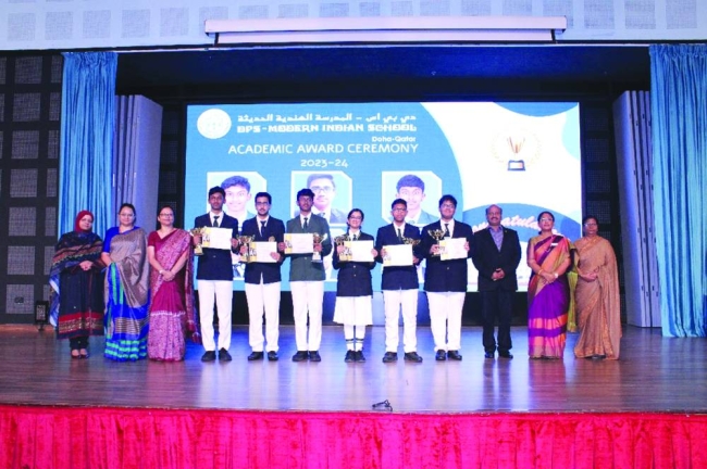DPS MIS hosts academic awards ceremony - Gulf Times