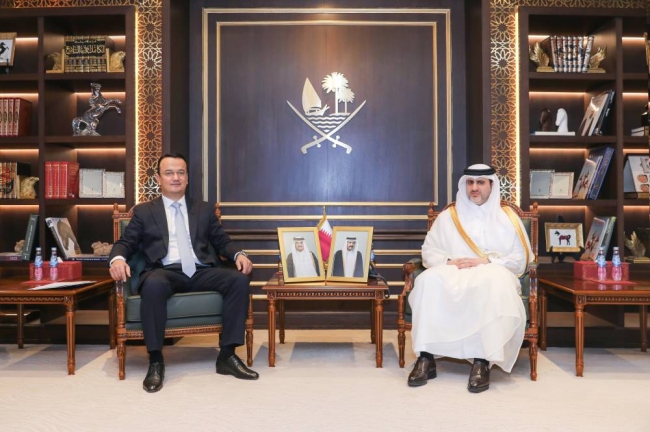 QCB governor meets Uzbekistan minister of investment, industry and ...