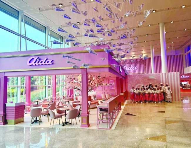 AÏDA brings Vienna's coffeehouse culture to Jeddah - Gulf Times