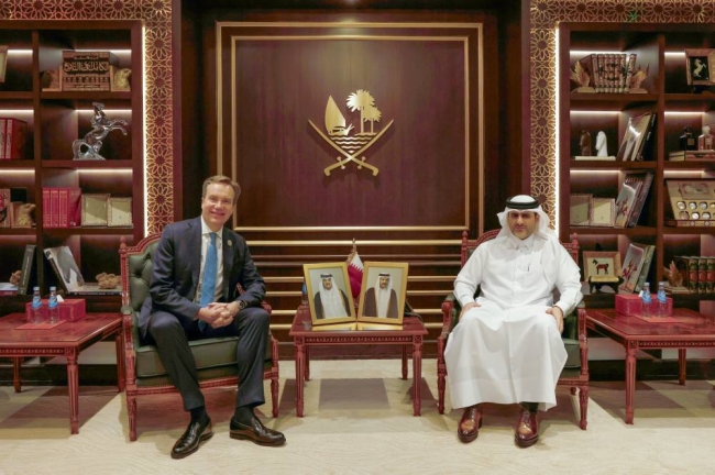 QCB Governor meets World Economic Forum President, Scale AI Executive ...