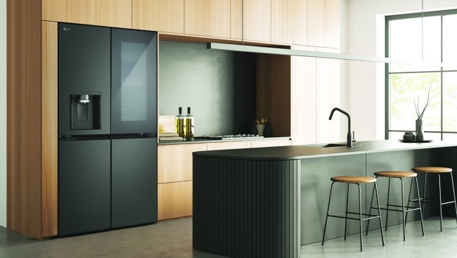 LG unveils large capacity multi-door refrigerators - Gulf Times