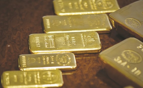 Gold seen climbing in ‘mildly bullish’ scenario on low rates - Gulf Times