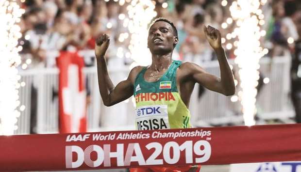 Ethiopia’s Desisa takes gold in men’s marathon - Gulf Times