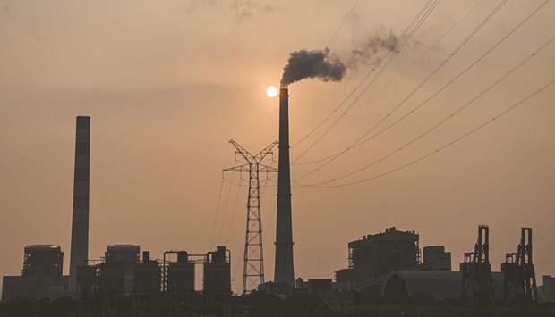 Oil markets face strain with stockpiles at 18-yr low: IEA - Gulf Times