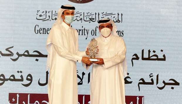 MoTC Honours 'Qatar Digital Government Excellence Awards' winners ...