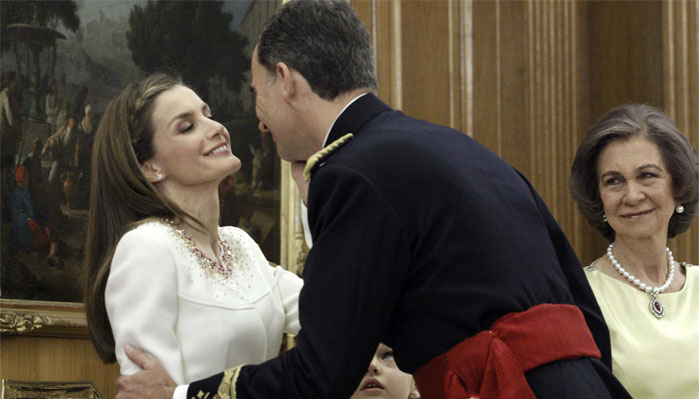 Former journalist Letizia Ortiz becomes Spain's first commoner queen ...