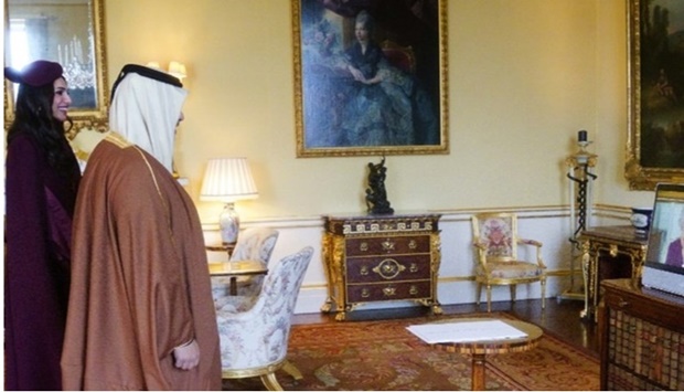 Queen Elizabeth receives credentials of Qatar's Ambassador - Gulf Times
