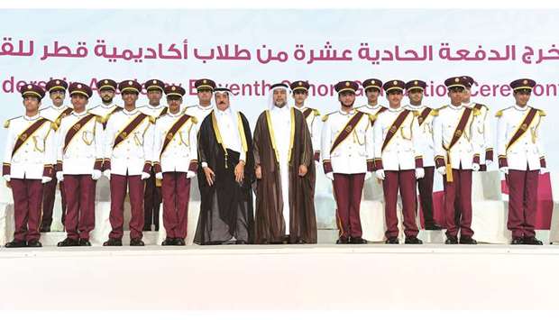 QLA students celebrate graduation in ceremony - Gulf Times