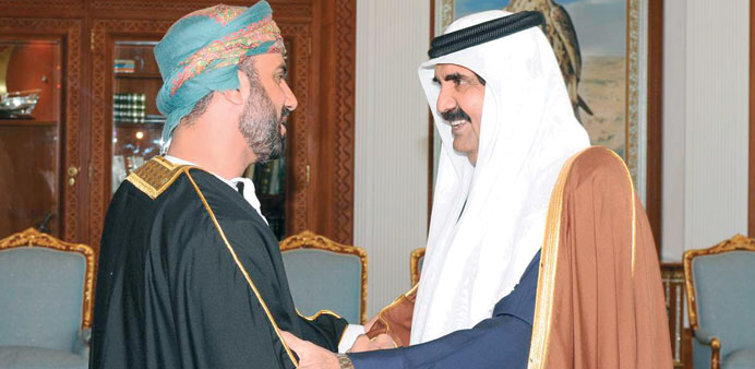 Emir receives Omani official - Gulf Times